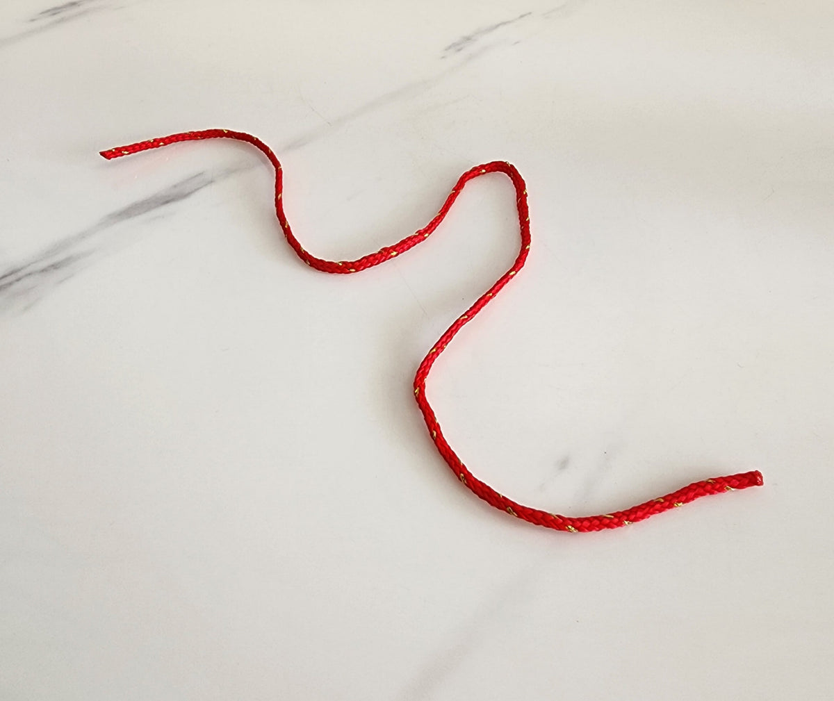 Red and Gold Plain Lakshmi String – The Guru's Hut