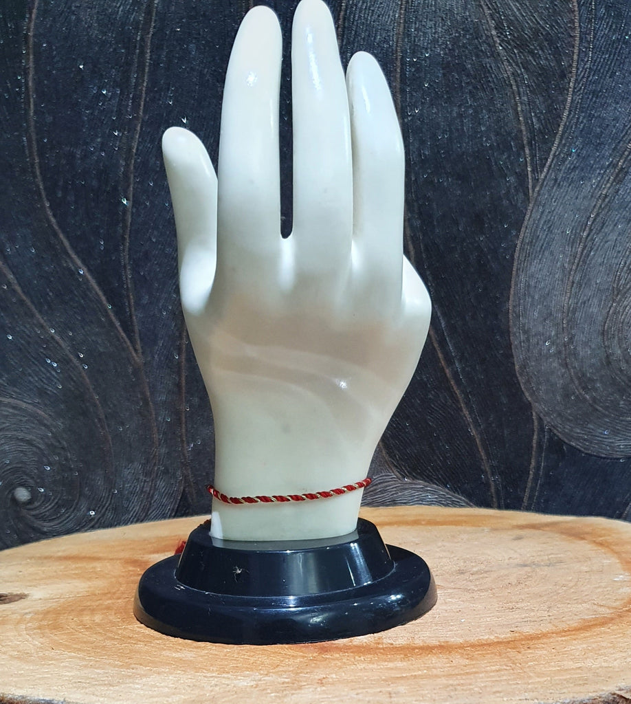 Red and Gold Plain Lakshmi String – The Guru's Hut